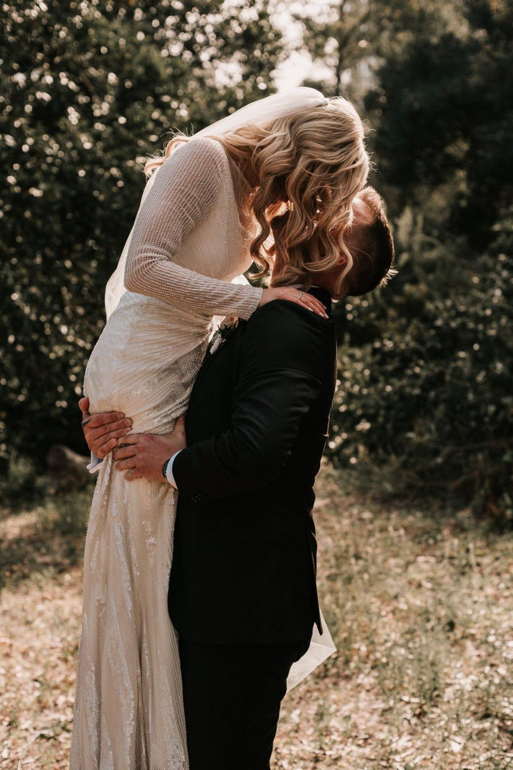 Kate & Tyson's Secret Garden Perth Wedding | Karen Willis Holmes
