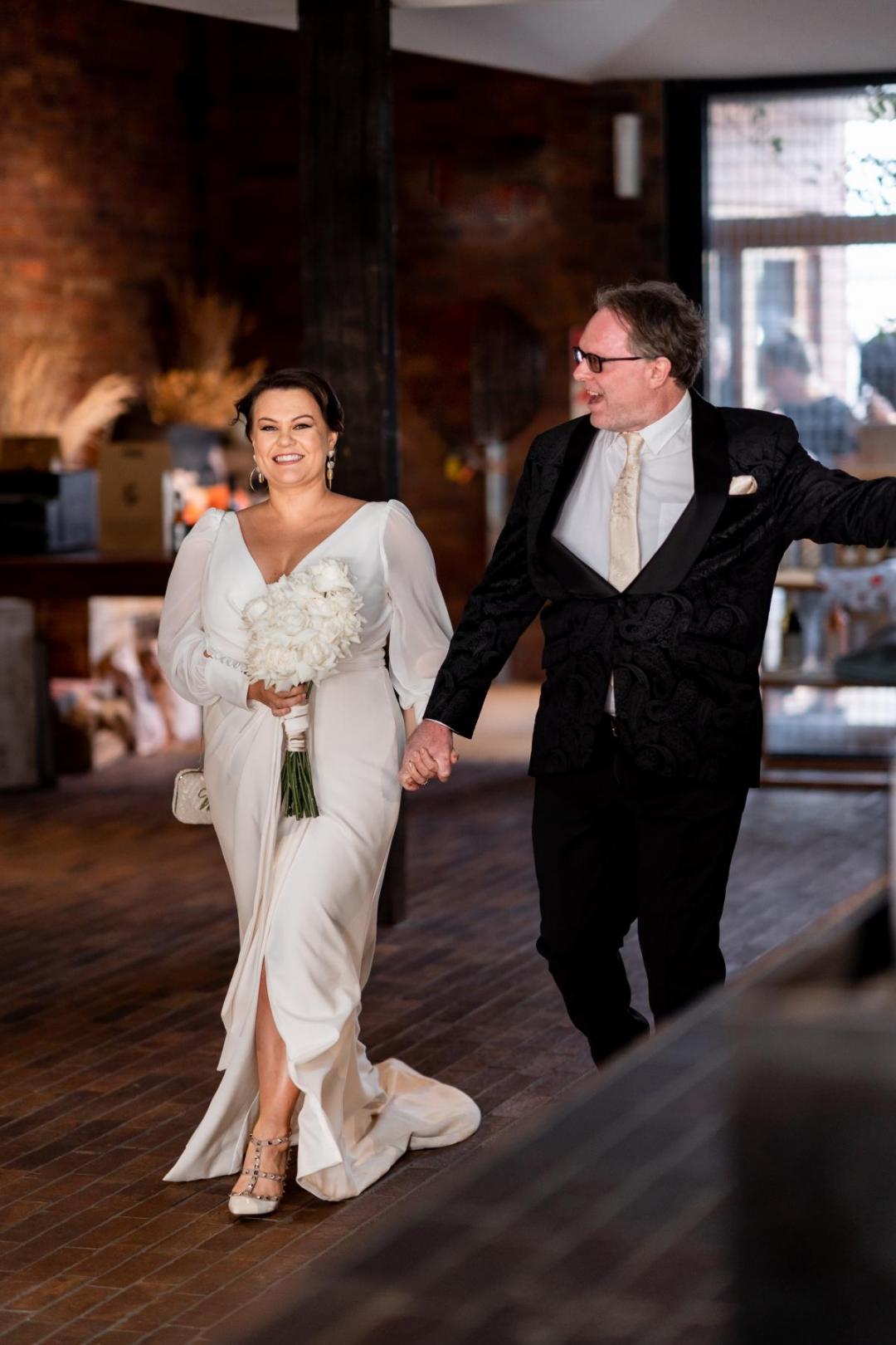 Leanne & James | Karen Willis Holmes