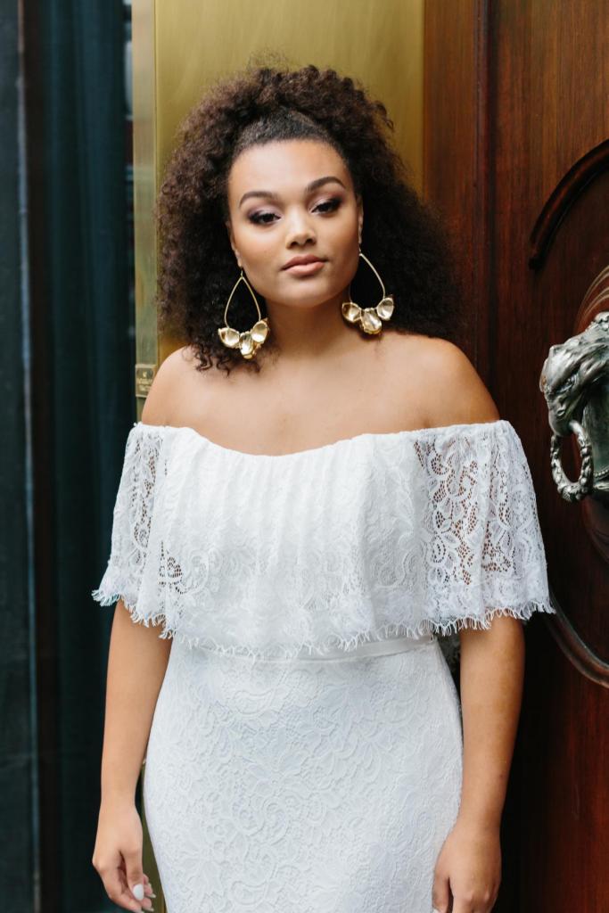 Tabitha Curve | Plus Size Lace Wedding Dress | Karen Willis Holmes Archives