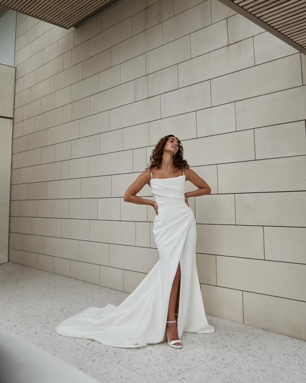 Structured Wedding Dresses & Gowns | Structured Bridal Dresses