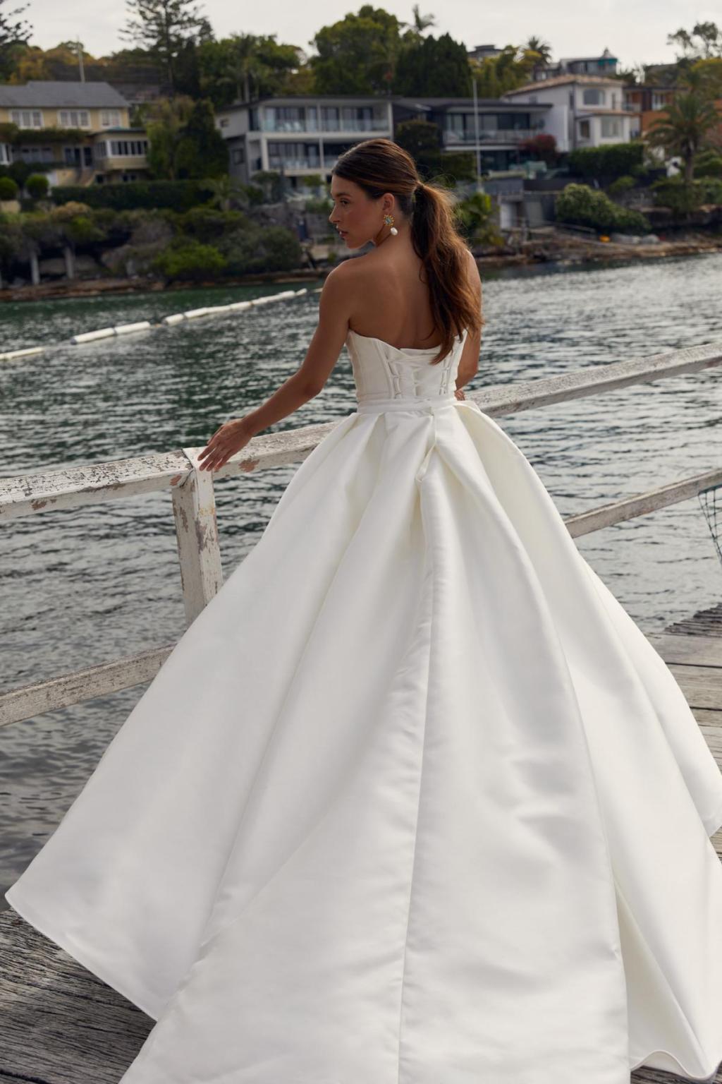 Wedding Dress Trains | Detachable Trains & Wedding Skirts
