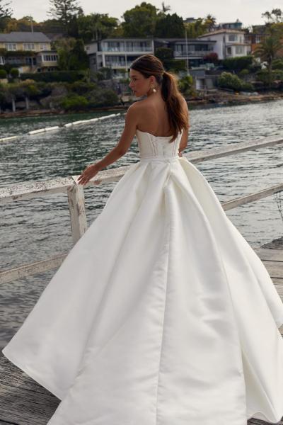 Wedding Dress Trains | Detachable Trains & Wedding Skirts