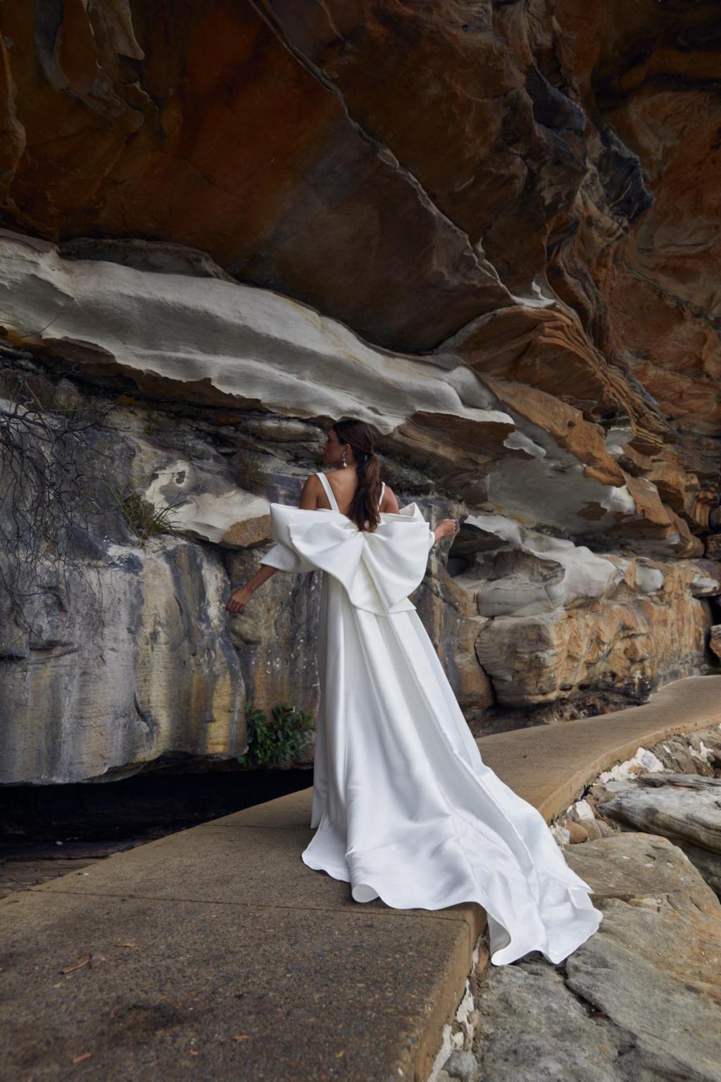 Wedding Dress Trains | Detachable Trains & Wedding Skirts