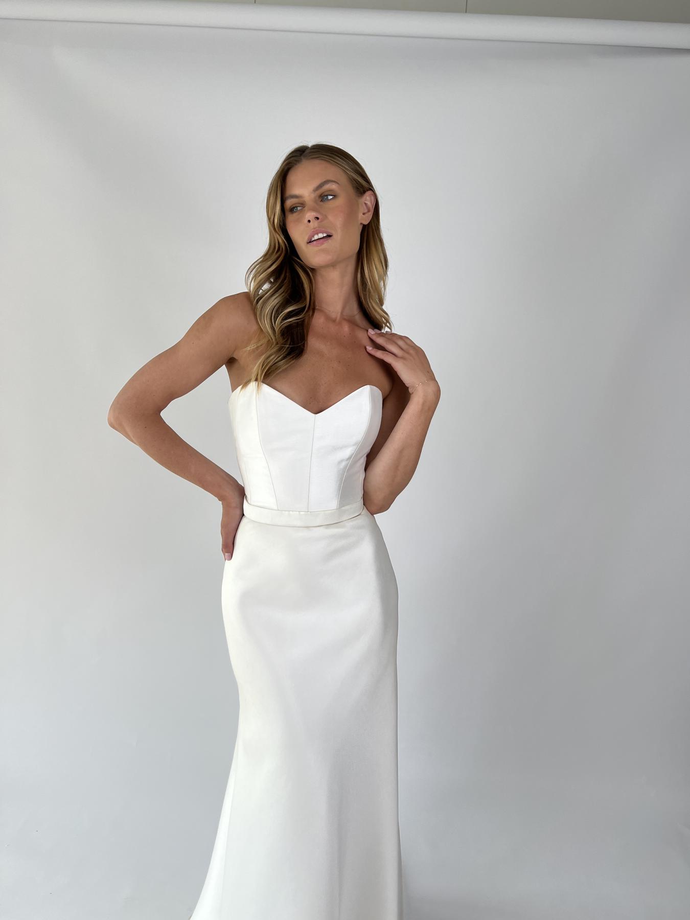 Kitty & Karly | Sweetheart Wedding Dress | KWH Bridal